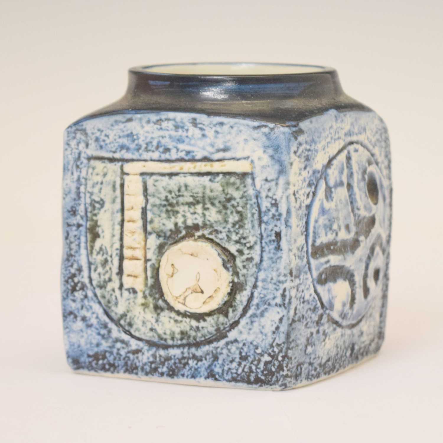 Lot 680 - Troika marmalade pot