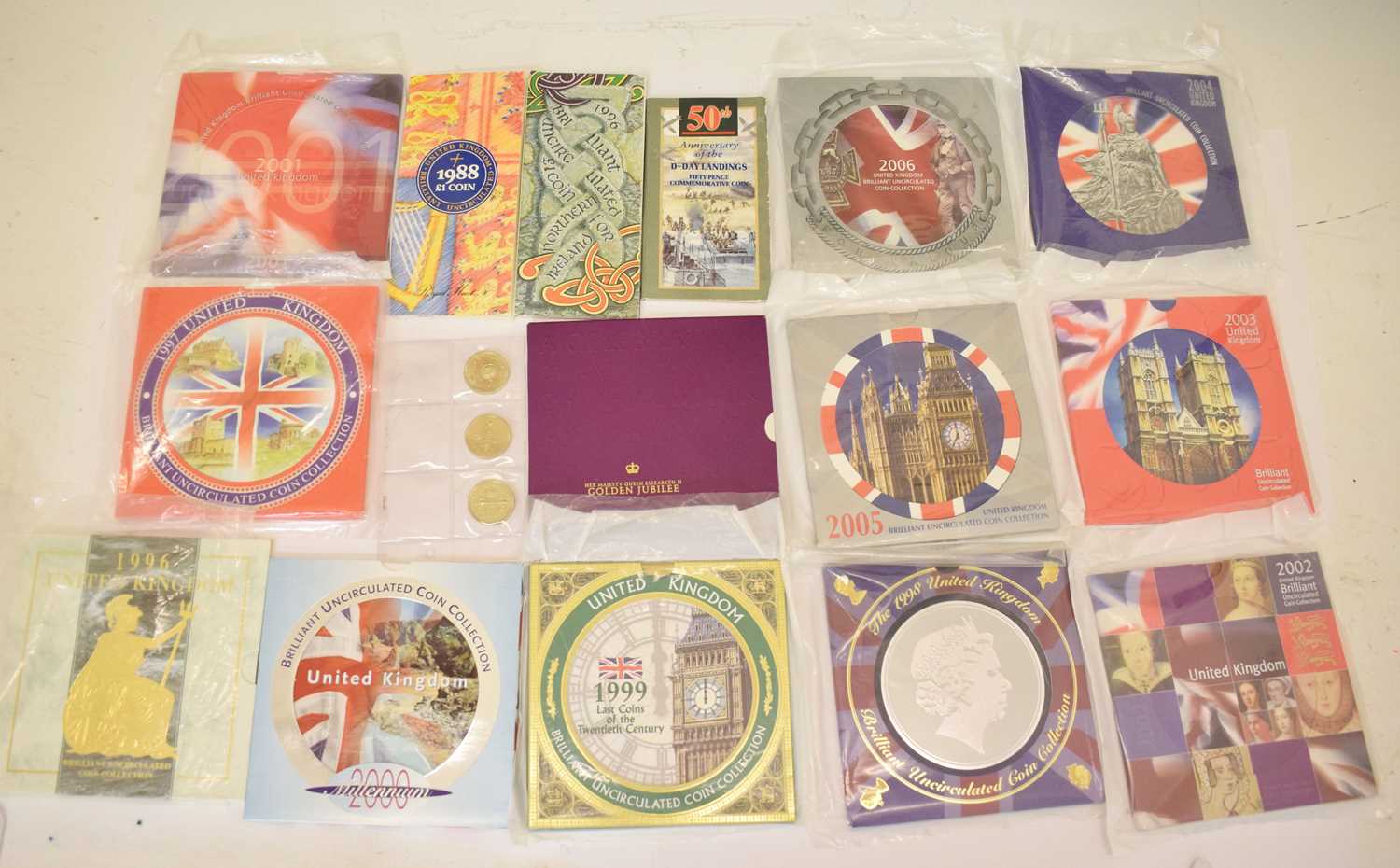 Lot 206 - Collection of Royal Mint GB year packs, etc